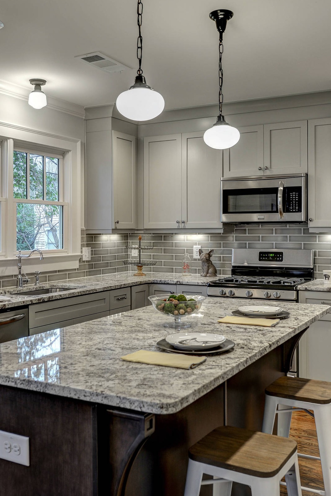 34 Popular Modern Gray Kitchen Cabinets Ideas Dark Or Light 