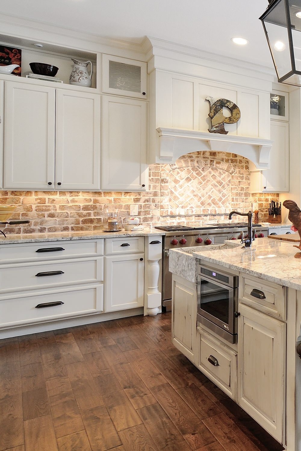 48 Backsplash Ideas For White Countertops And White Cabinets 48 Backsplash Ideas For White Countertops And White Cabinets