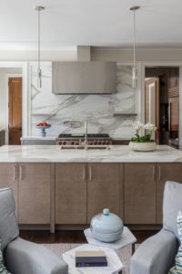 31+ Unique Full Height Quartz Backsplash | CountertopsNews