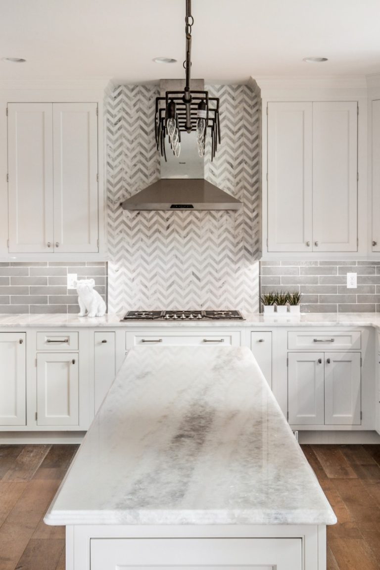 30+ Stylish Chevron Kitchen Backsplash Ideas | CountertopNews